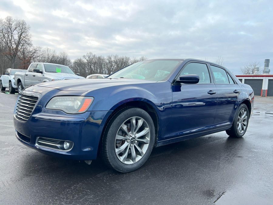 Used Chrysler Ortonville, Fenton, Springfield, Linden, MI | Marsh Auto ...